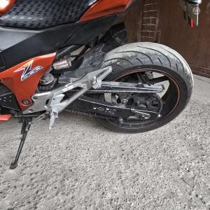 Melns Kawasaki Z 2014 Kauņa, ar dzinēja tilpumu 0.80 L un nobraukumu 24 tūkst. km par 4000 €, foto 9 vietnē AUTOMOTO.COM.LV