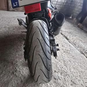 Melns Kawasaki Z 2014 Kauņa, ar dzinēja tilpumu 0.80 L un nobraukumu 24 tūkst. km par 4000 €, foto 11 vietnē AUTOMOTO.COM.LV