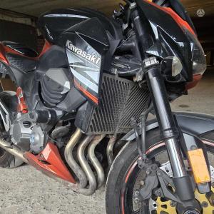 Melns Kawasaki Z 2014 Kauņa, ar dzinēja tilpumu 0.80 L un nobraukumu 24 tūkst. km par 4000 €, foto 14 vietnē AUTOMOTO.COM.LV