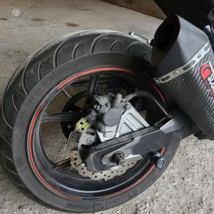 Melns Kawasaki Z 2014 Kauņa, ar dzinēja tilpumu 0.80 L un nobraukumu 24 tūkst. km par 4000 €, foto 19 vietnē AUTOMOTO.COM.LV