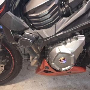 Melns Kawasaki Z 2014 Kauņa, ar dzinēja tilpumu 0.80 L un nobraukumu 24 tūkst. km par 4000 €, foto 20 vietnē AUTOMOTO.COM.LV