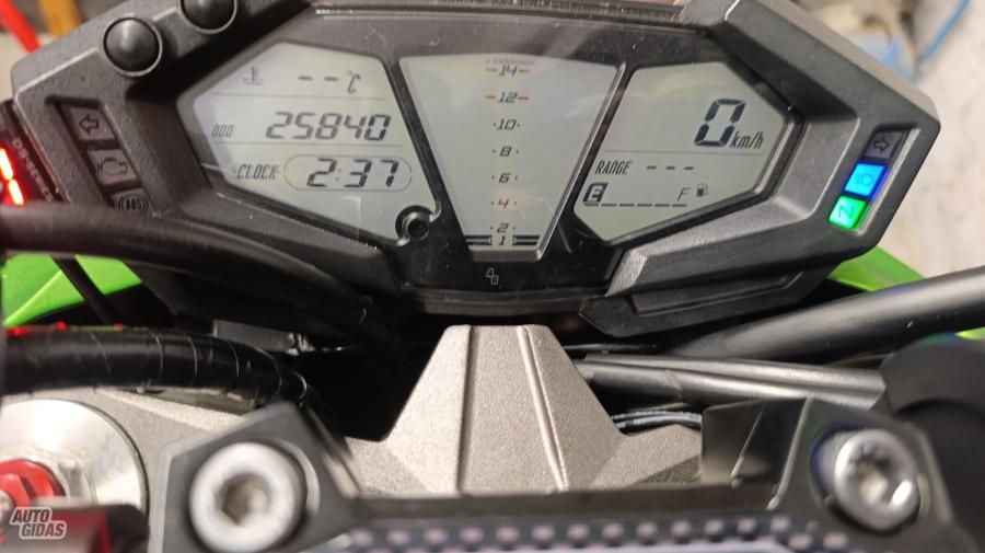 Black Kawasaki Z 2015 in Marijampole, with an engine capacity of 0.80 L and mileage of 26 thousand km for 5300 €, photo 13 on AUTOMOTO.COM.LV