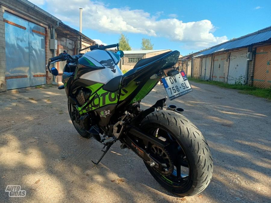 Black Kawasaki Z 2015 in Silale, with an engine capacity of 0.80 L and mileage of 21 thousand km for 4200 €, photo 5 on AUTOMOTO.COM.LV