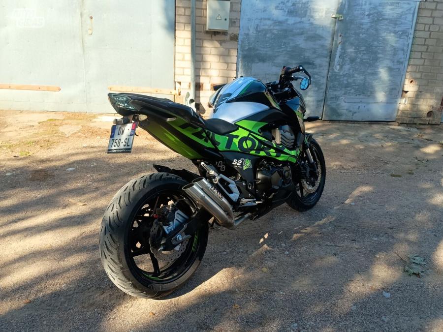 Black Kawasaki Z 2015 in Silale, with an engine capacity of 0.80 L and mileage of 21 thousand km for 4200 €, photo 6 on AUTOMOTO.COM.LV