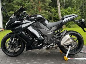 Melns Kawasaki Z 2016 Viļņa, ar dzinēja tilpumu 1.04 L un nobraukumu 15 tūkst. km par 7900 €, foto 9 vietnē AUTOMOTO.COM.LV