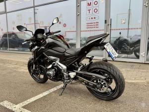 Black Kawasaki Z 2017 in Vilnius, with an engine capacity of 0.90 L and mileage of 14 thousand km for 5199 €, photo 11 on AUTOMOTO.COM.LV
