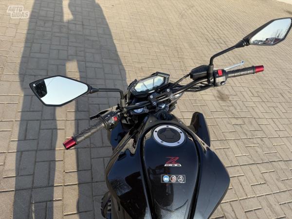 Melns Kawasaki Z 2017 Alīta, ar dzinēja tilpumu 0.80 L un nobraukumu 7 tūkst. km par 5600 €, foto 1 vietnē AUTOMOTO.COM.LV