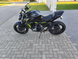 Melns Kawasaki Z 2017 Šilalė, ar dzinēja tilpumu 0.65 L un nobraukumu 22 tūkst. km par 3750 €, foto 3 vietnē AUTOMOTO.COM.LV