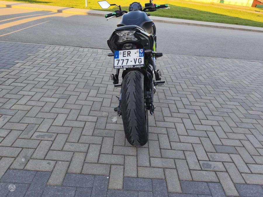 Melns Kawasaki Z 2017 Šilalė, ar dzinēja tilpumu 0.65 L un nobraukumu 22 tūkst. km par 3750 €, foto 7 vietnē AUTOMOTO.COM.LV
