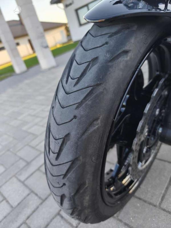 Black Kawasaki Z 2017 in Silale, with an engine capacity of 0.65 L and mileage of 22 thousand km for 3750 €, photo 9 on AUTOMOTO.COM.LV