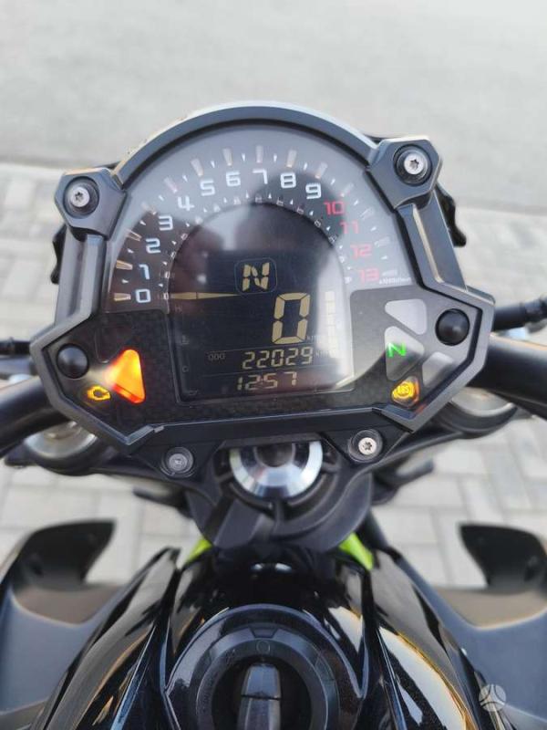 Black Kawasaki Z 2017 in Silale, with an engine capacity of 0.65 L and mileage of 22 thousand km for 3750 €, photo 10 on AUTOMOTO.COM.LV