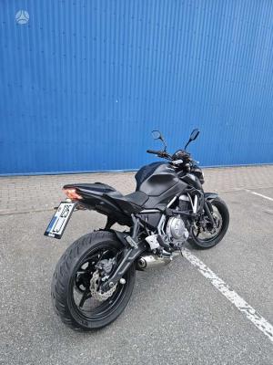Black Kawasaki Z 2017 in Vilnius, with an engine capacity of 0.65 L and mileage of 40 thousand km for 3500 €, photo 12 on AUTOMOTO.COM.LV