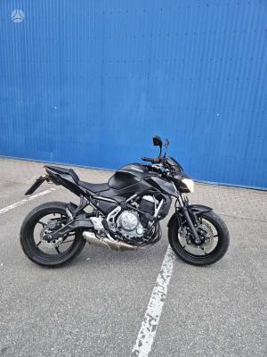 Black Kawasaki Z 2017 in Vilnius, with an engine capacity of 0.65 L and mileage of 40 thousand km for 3500 €, photo 13 on AUTOMOTO.COM.LV