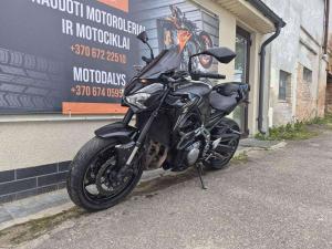 Черный Кавасаки Z 2017 в Паневежис, объемом двигателя 0.95 л и пробегом 41 тыс. км за 4550 €, фото 3 на AUTOMOTO.COM.LV