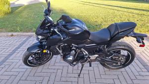 Black Kawasaki Z 2017 in Kaunas, with an engine capacity of 0.65 L and mileage of 26 thousand km for 3600 €, photo 5 on AUTOMOTO.COM.LV