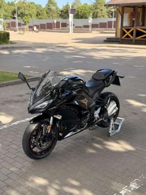 Melns Kawasaki Z 2018 Kazlų Rūda, ar dzinēja tilpumu 1.00 L un nobraukumu 30 tūkst. km par 6600 €, foto 3 vietnē AUTOMOTO.COM.LV