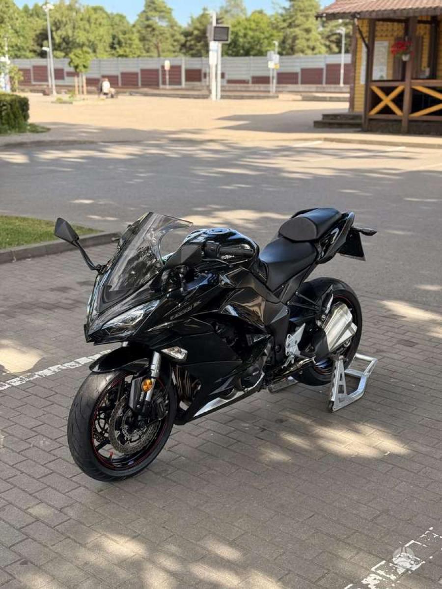 Melns Kawasaki Z 2018 Kazlų Rūda, ar dzinēja tilpumu 1.00 L un nobraukumu 30 tūkst. km par 6600 €, foto 3 vietnē AUTOMOTO.COM.LV