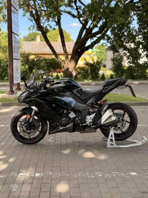 Melns Kawasaki Z 2018 Kazlų Rūda, ar dzinēja tilpumu 1.00 L un nobraukumu 30 tūkst. km par 6600 €, foto 5 vietnē AUTOMOTO.COM.LV