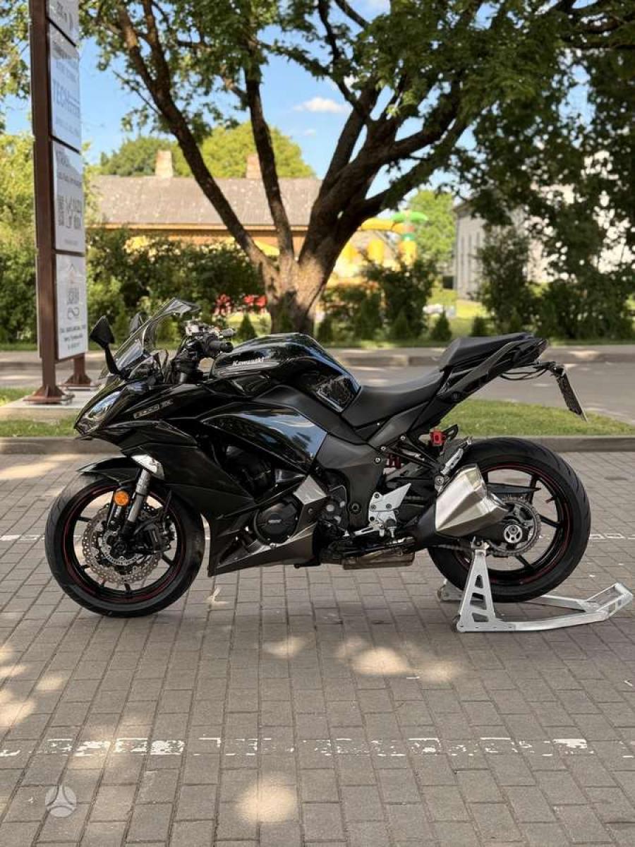 Melns Kawasaki Z 2018 Kazlų Rūda, ar dzinēja tilpumu 1.00 L un nobraukumu 30 tūkst. km par 6600 €, foto 5 vietnē AUTOMOTO.COM.LV