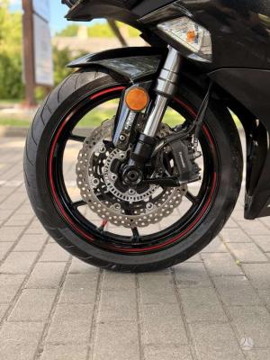 Melns Kawasaki Z 2018 Kazlų Rūda, ar dzinēja tilpumu 1.00 L un nobraukumu 30 tūkst. km par 6600 €, foto 13 vietnē AUTOMOTO.COM.LV
