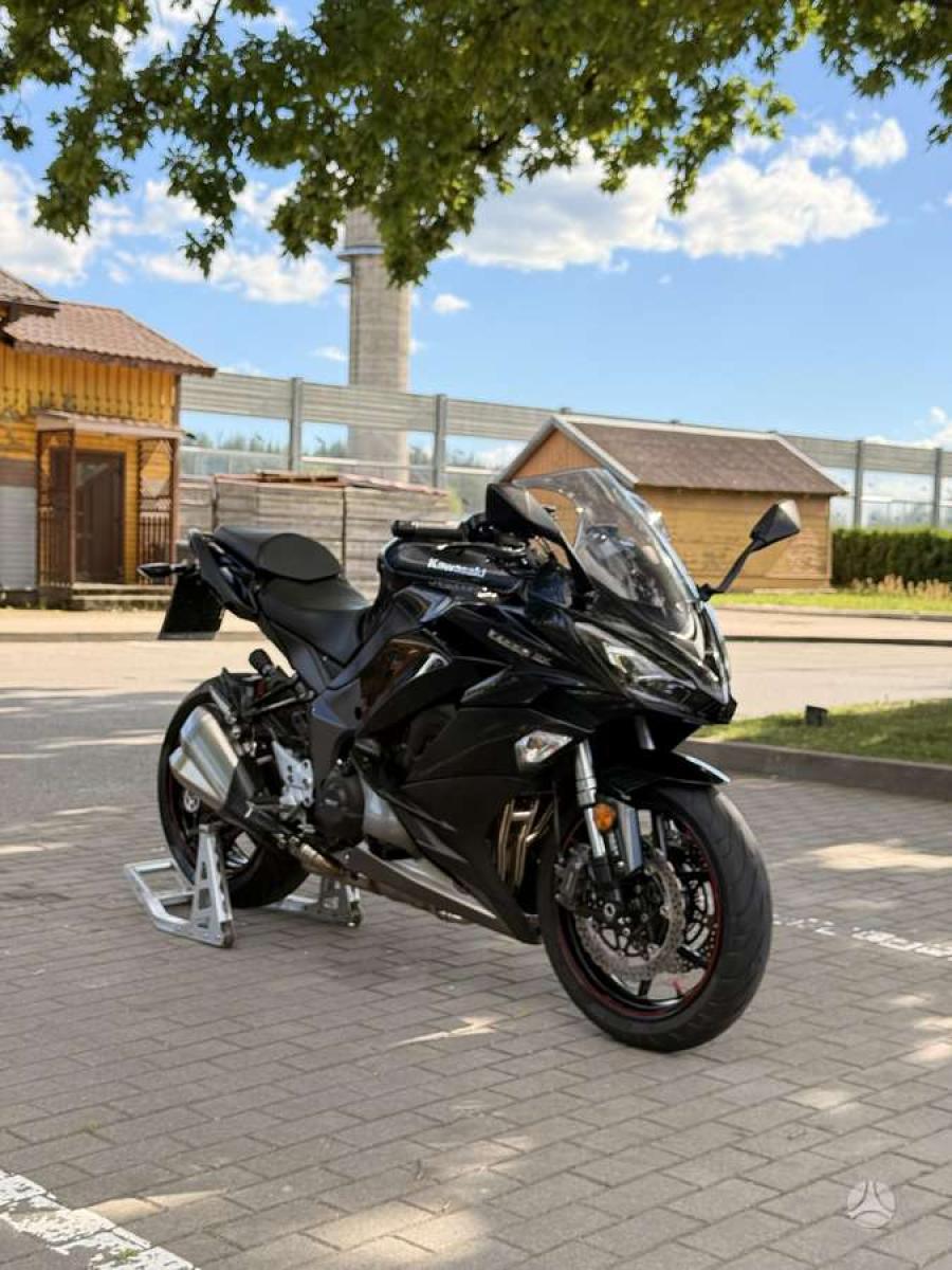 Melns Kawasaki Z 2018 Kazlų Rūda, ar dzinēja tilpumu 1.00 L un nobraukumu 30 tūkst. km par 6600 €, foto 15 vietnē AUTOMOTO.COM.LV