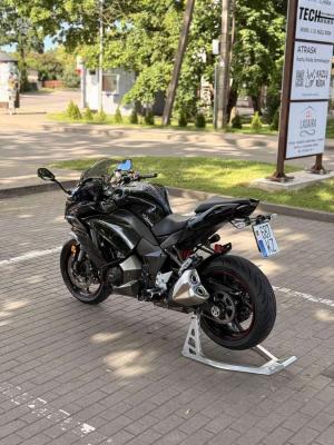 Melns Kawasaki Z 2018 Kazlų Rūda, ar dzinēja tilpumu 1.00 L un nobraukumu 30 tūkst. km par 6600 €, foto 24 vietnē AUTOMOTO.COM.LV
