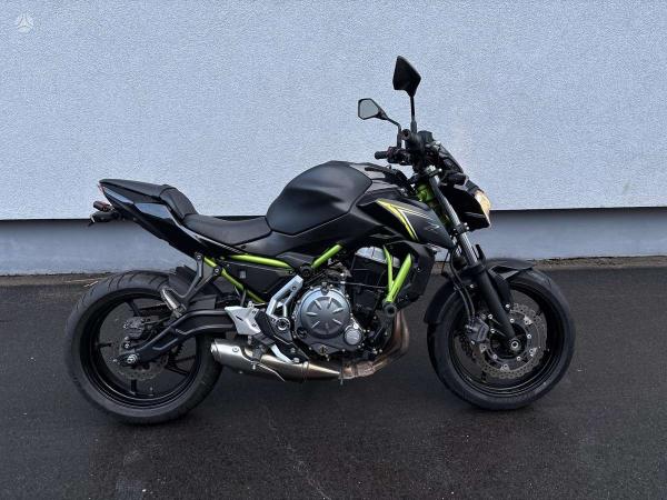 Black Kawasaki Z 2018 in Vilnius, with an engine capacity of 0.65 L and mileage of 22 thousand km for 3500 €, photo 2 on AUTOMOTO.COM.LV
