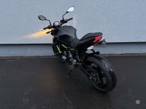 Melns Kawasaki Z 2018 Viļņa, ar dzinēja tilpumu 0.65 L un nobraukumu 22 tūkst. km par 3500 €, foto 5 vietnē AUTOMOTO.COM.LV