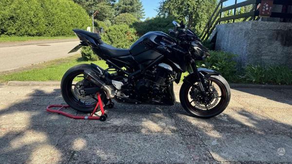 Black Kawasaki Z 2018 in Silute, with an engine capacity of 0.95 L and mileage of 18 thousand km for 5500 €, photo 2 on AUTOMOTO.COM.LV