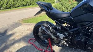 Black Kawasaki Z 2018 in Silute, with an engine capacity of 0.95 L and mileage of 18 thousand km for 5500 €, photo 9 on AUTOMOTO.COM.LV