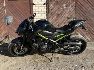 Black Kawasaki Z 2018 in Taurage, with an engine capacity of 0.95 L and mileage of 38 thousand km for 5900 €, photo 3 on AUTOMOTO.COM.LV