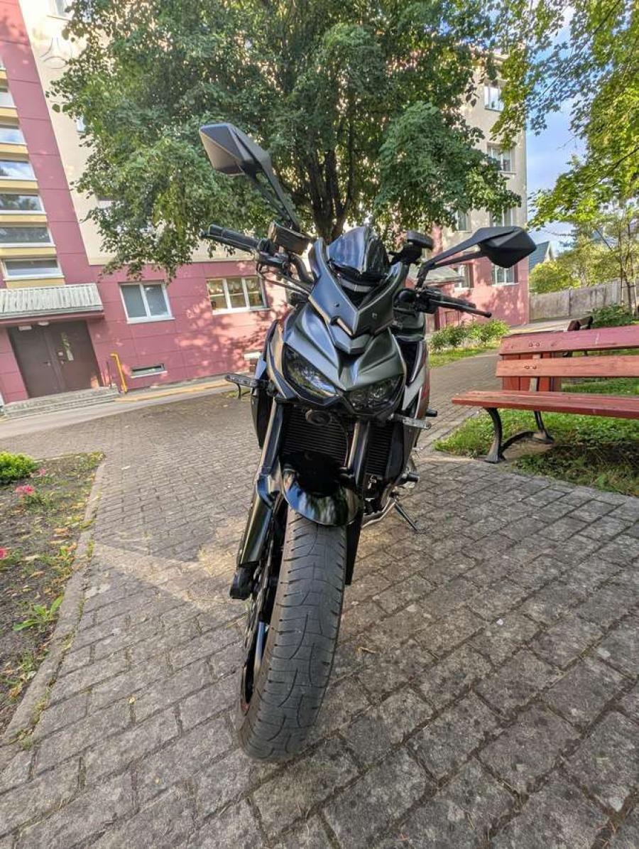 Black Kawasaki Z 2019 in Mazeikiai, with an engine capacity of 1.05 L and mileage of 35 thousand km for 7500 €, photo 10 on AUTOMOTO.COM.LV