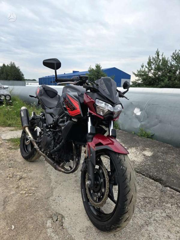 Black Kawasaki Z 2019 in Kaunas, with an engine capacity of 0.40 L and mileage of 22 thousand km for 3400 €, photo 6 on AUTOMOTO.COM.LV