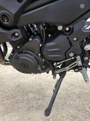 Black Kawasaki Z 2019 in Kaunas, with an engine capacity of 0.40 L and mileage of 22 thousand km for 3400 €, photo 16 on AUTOMOTO.COM.LV
