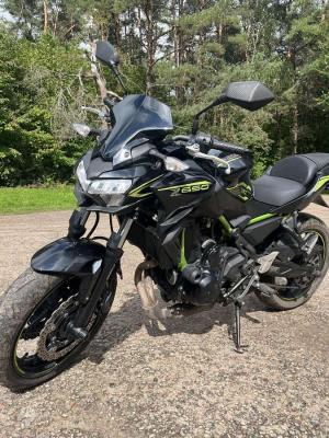 Черный Кавасаки Z 2019 в Вильнюс, объемом двигателя 0.65 л и пробегом 10 тыс. км за 3700 €, фото 9 на AUTOMOTO.COM.LV