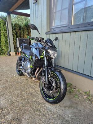 Melns Kawasaki Z 2019 Kuršėnai, ar dzinēja tilpumu 0.65 L un nobraukumu 17 tūkst. km par 3650 €, foto 3 vietnē AUTOMOTO.COM.LV