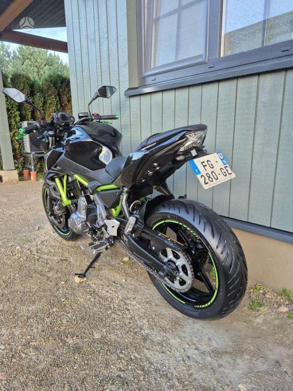 Melns Kawasaki Z 2019 Kuršėnai, ar dzinēja tilpumu 0.65 L un nobraukumu 17 tūkst. km par 3650 €, foto 5 vietnē AUTOMOTO.COM.LV