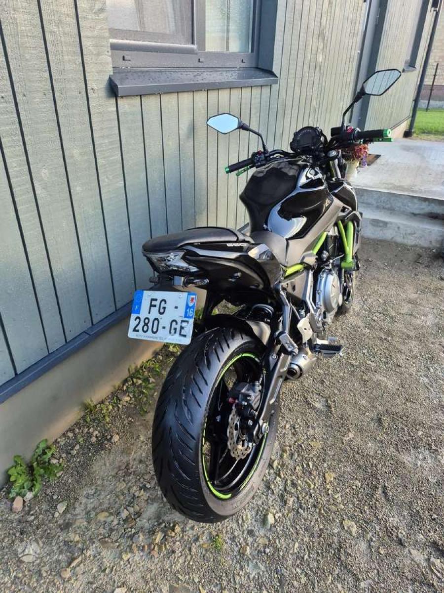 Melns Kawasaki Z 2019 Kuršėnai, ar dzinēja tilpumu 0.65 L un nobraukumu 17 tūkst. km par 3650 €, foto 7 vietnē AUTOMOTO.COM.LV