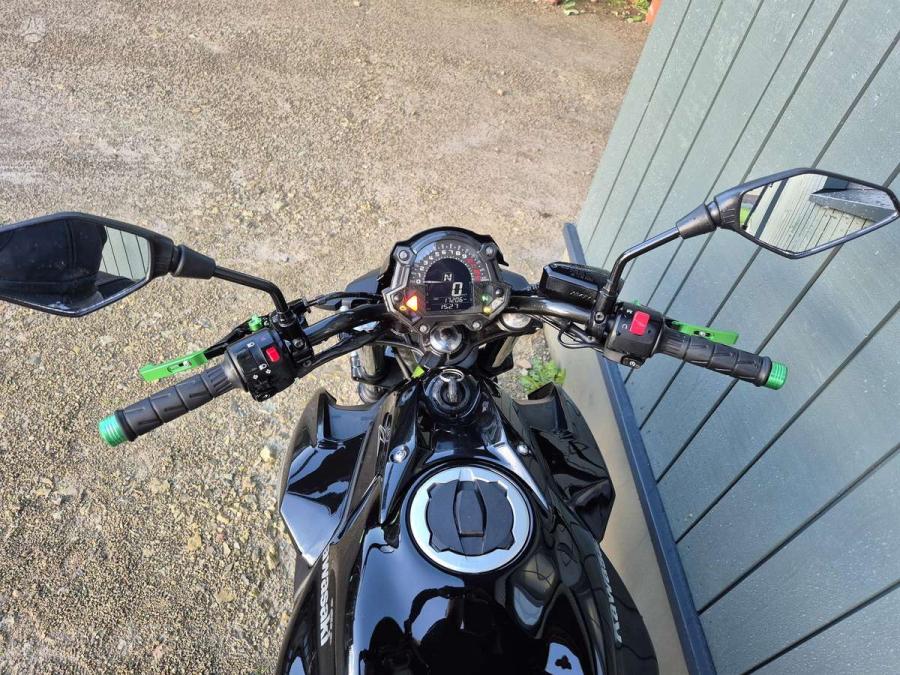 Melns Kawasaki Z 2019 Kuršėnai, ar dzinēja tilpumu 0.65 L un nobraukumu 17 tūkst. km par 3650 €, foto 9 vietnē AUTOMOTO.COM.LV