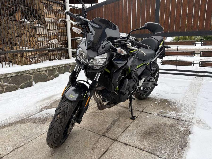 Melns Kawasaki Z 2020 Šauļi, ar dzinēja tilpumu 0.65 L un nobraukumu 17 tūkst. km par 4500 €, foto 4 vietnē AUTOMOTO.COM.LV