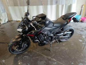 Melns Kawasaki Z 2020 Tauragė, ar dzinēja tilpumu 0.95 L un nobraukumu 8 tūkst. km par 6500 €, foto  vietnē AUTOMOTO.COM.LV