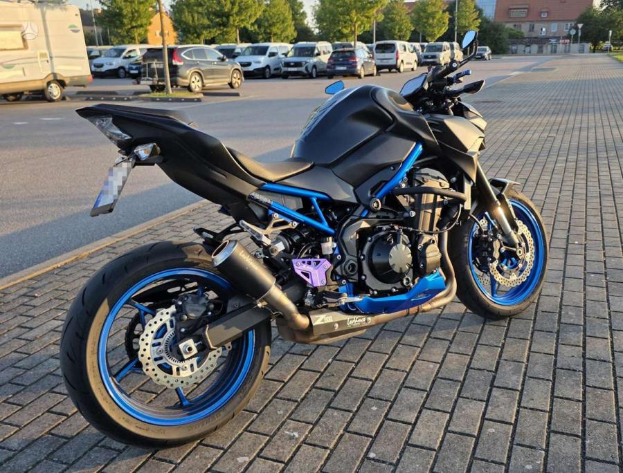Black Kawasaki Z 2020 in Klaipeda, with an engine capacity of 0.95 L and mileage of 10 thousand km for 5500 €, photo 5 on AUTOMOTO.COM.LV