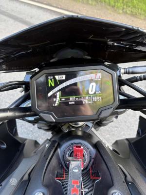 Черный Кавасаки Z 2020 в Вильнюс, объемом двигателя 0.95 л и пробегом 10 тыс. км за 6999 €, фото 9 на AUTOMOTO.COM.LV