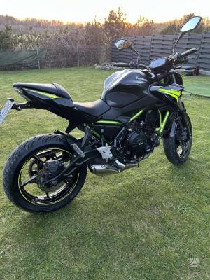 Black Kawasaki Z 2020 in Palanga, with an engine capacity of 0.65 L and mileage of 10 thousand km for 4600 €, photo 8 on AUTOMOTO.COM.LV
