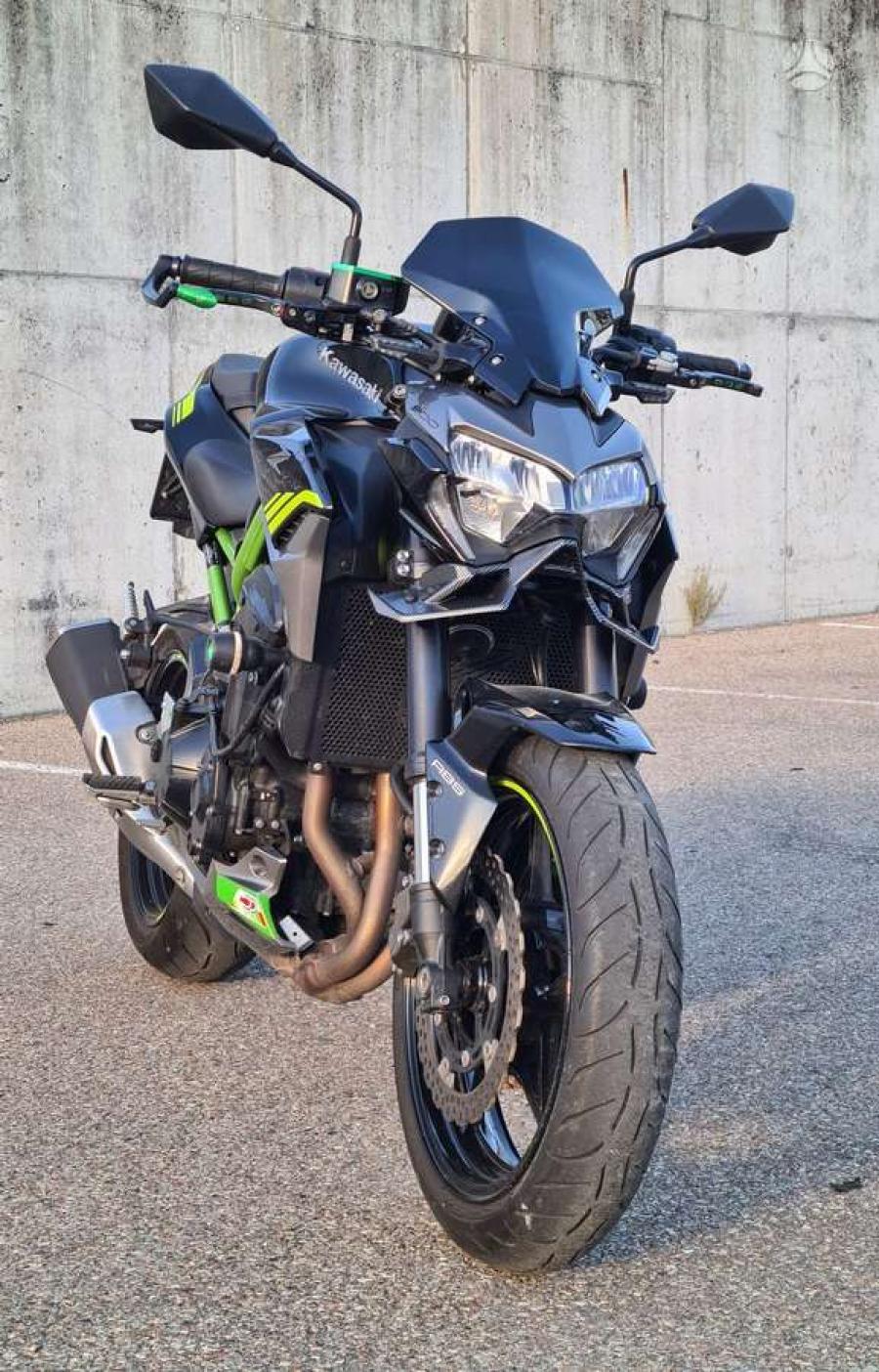 Black Kawasaki Z 2020 in Vilnius, with an engine capacity of 0.95 L and mileage of 37 thousand km for 6360 €, photo 9 on AUTOMOTO.COM.LV