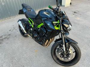 Black Kawasaki Z 2021 in Alytus, with an engine capacity of 0.95 L and mileage of 12 thousand km for 7200 €, photo  on AUTOMOTO.COM.LV