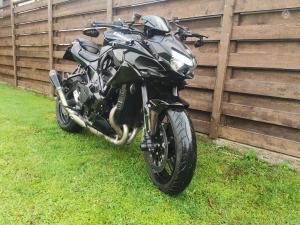 Black Kawasaki Z 2021 in Taurage, with an engine capacity of 1.00 L and mileage of 11 thousand km for 10599 €, photo  on AUTOMOTO.COM.LV
