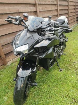 Black Kawasaki Z 2021 in Taurage, with an engine capacity of 1.00 L and mileage of 11 thousand km for 10599 €, photo 4 on AUTOMOTO.COM.LV
