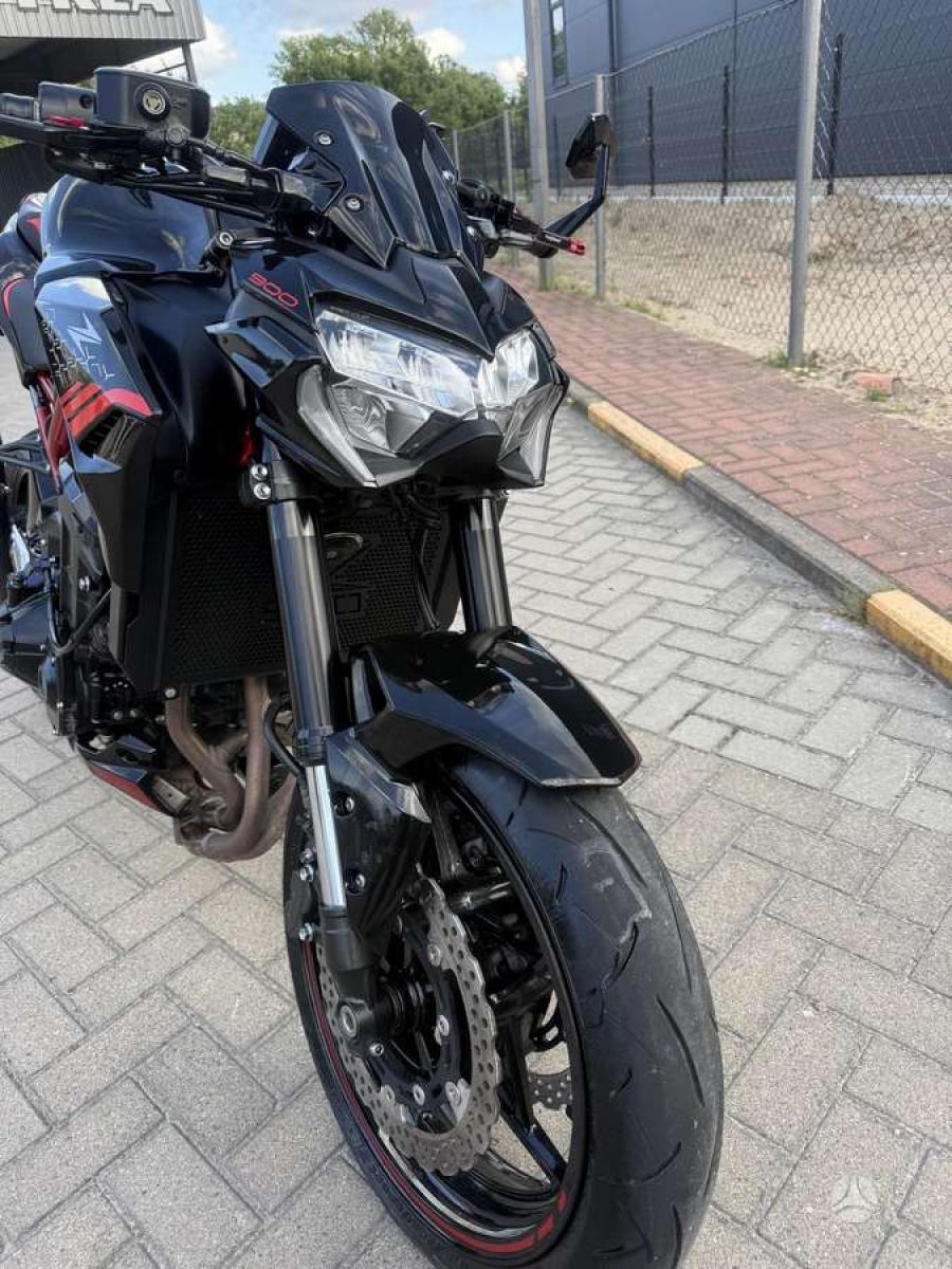 Black Kawasaki Z 2022 in Marijampole, with an engine capacity of 0.95 L and mileage of 18 thousand km for 6100 €, photo 18 on AUTOMOTO.COM.LV
