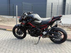 Black Kawasaki Z 2022 in Marijampole, with an engine capacity of 0.95 L and mileage of 18 thousand km for 6100 €, photo 21 on AUTOMOTO.COM.LV